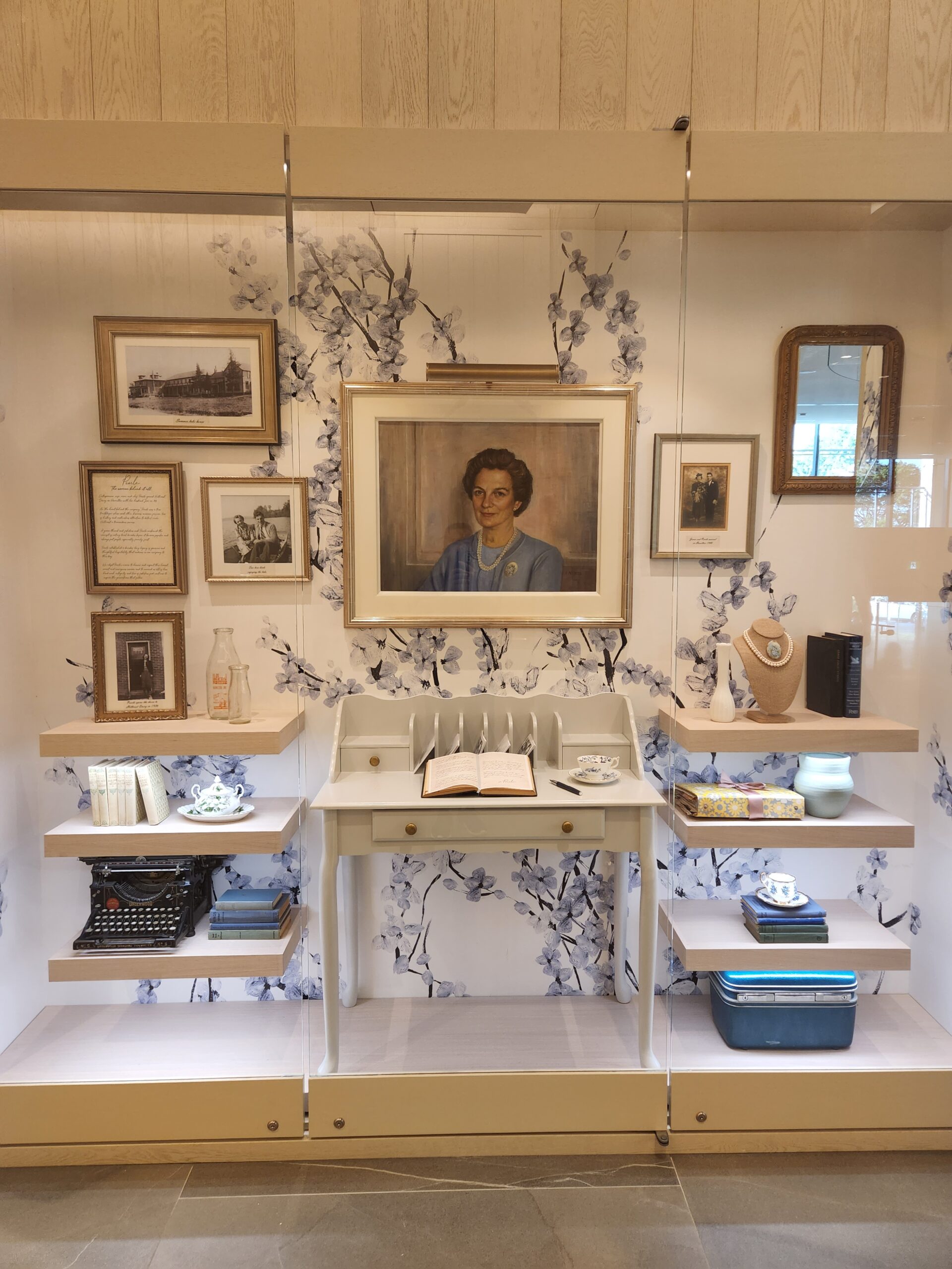 The Pearle Hotel & Spa - Autograph Collection - Burlington, Ontario ...