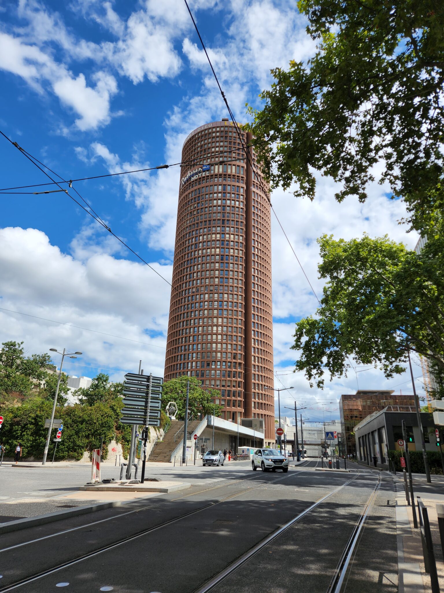 Review: Radisson Blu Hotel, Lyon, France - Disappointing and Very Small ...